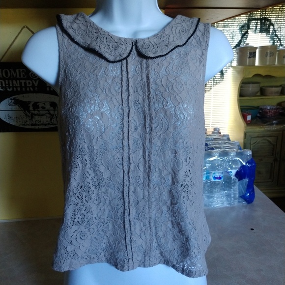 princess vera wang | Tops | Grey Lace | Poshmark